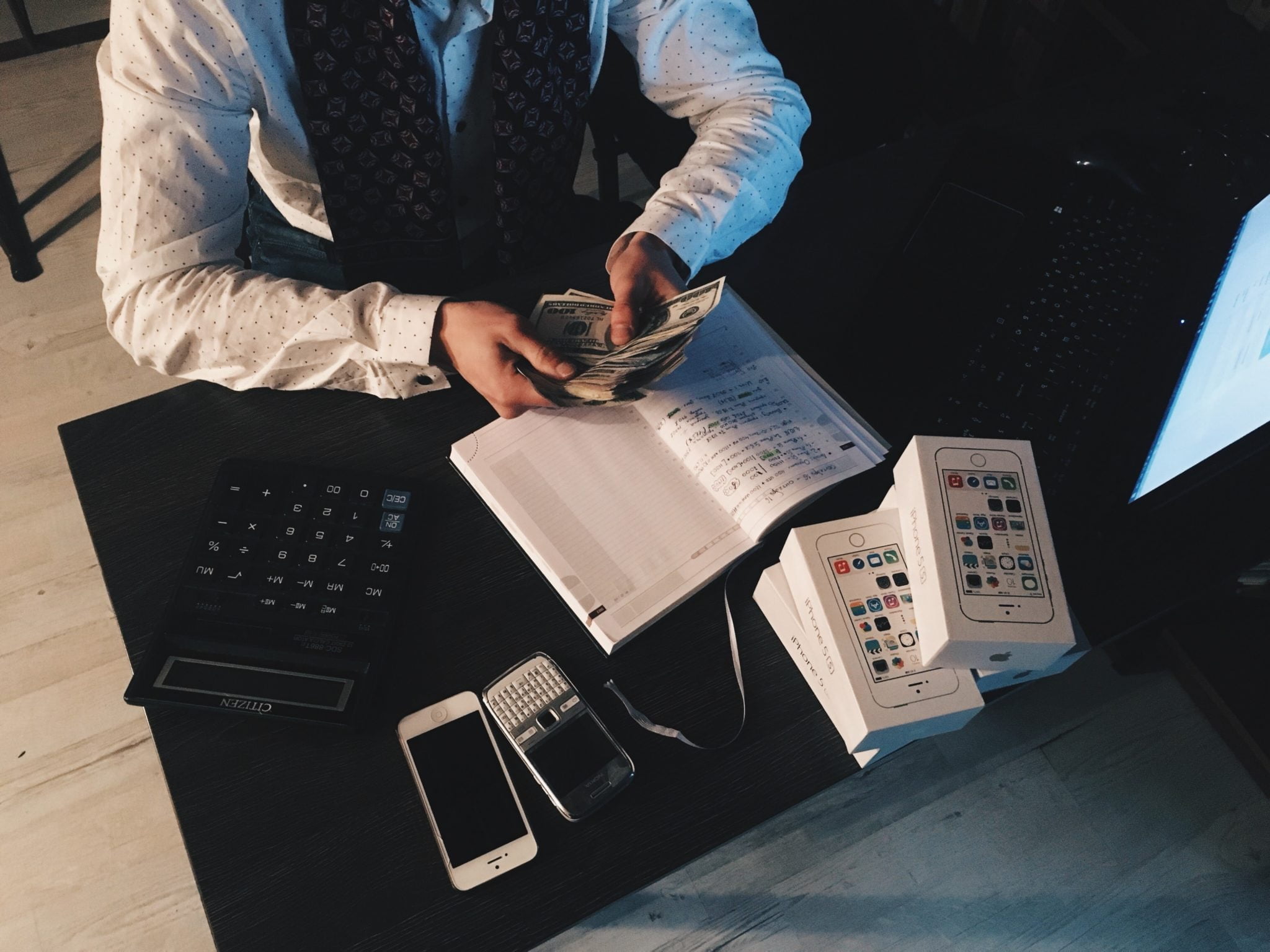 Guide for Business Owners: Understanding How to File Annual Returns ...